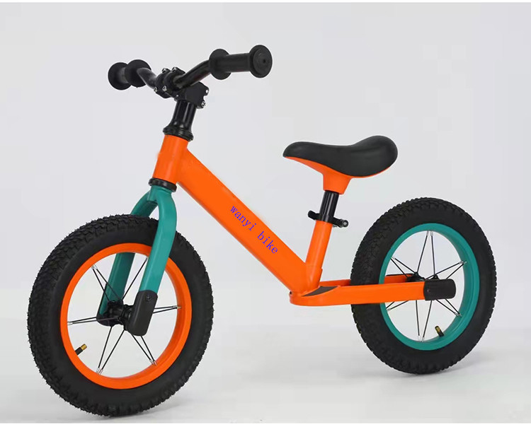 OEM Convertible Childrens Balance Bikes With Ergonomic Seat